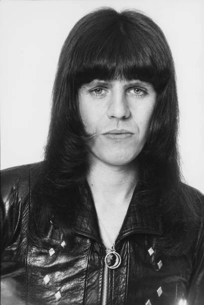 ENGLISH MUSICIAN DRUMMER Mick Tucker Of British Glam Rock 1975 MUSIC ...