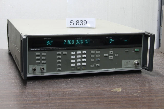 GIGA-TRONICS 6062A SYNTHESIZED RF SIGNAL GENERATOR 100KHz to 2100MHz ...
