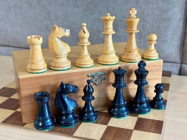 CHESSMEN CHESS BOX Chess set Vintage chess set Chess pieces Gift for ...