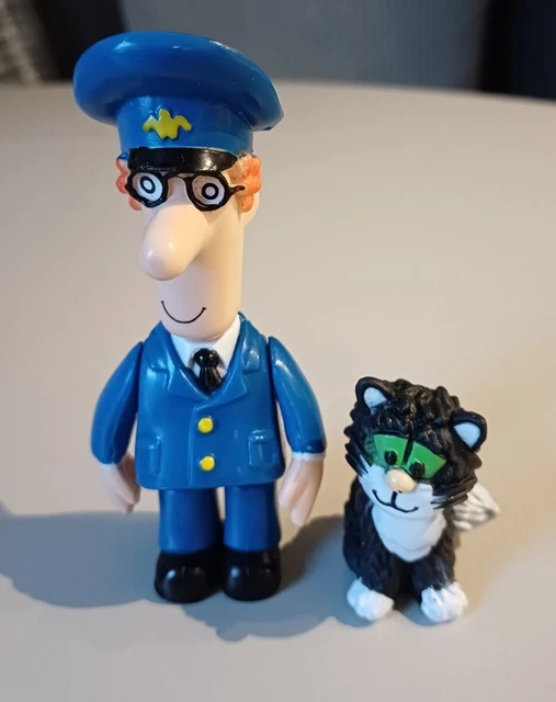 POSTMAN PAT AND Jess The Cat Figuires Made By ER PLC 2004 £12.95 ...