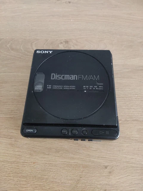 VINTAGE SONY D-T40 Discman CD Player / Radio EUR 89,00 - PicClick FR