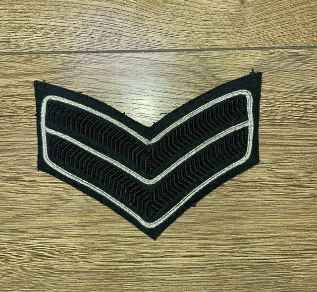 BRITISH ARMY RIFLES Regiment Corporal’s rank badge No 1 and 2 dress £5. ...