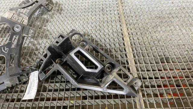 SUPPORT DE PARE chocs arriere PEUGEOT 3008 2 9811280380 EUR 70,00 ...