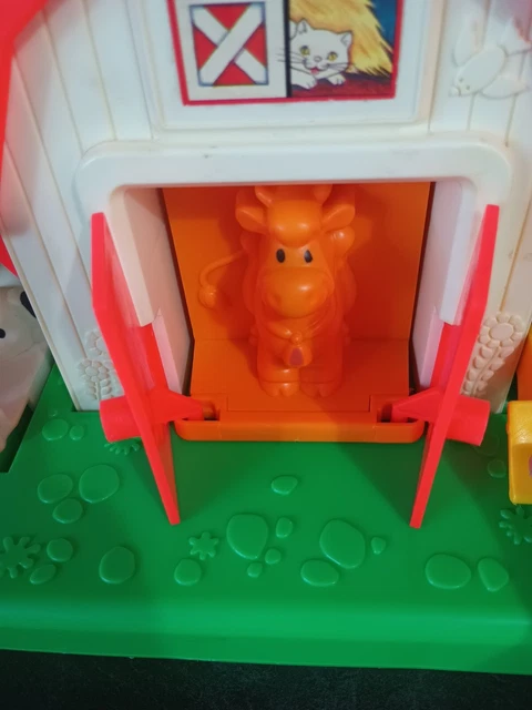 FISHER PRICE FARM Activity Set #1005 Animal Sounds Barn Vintage 1980's ...