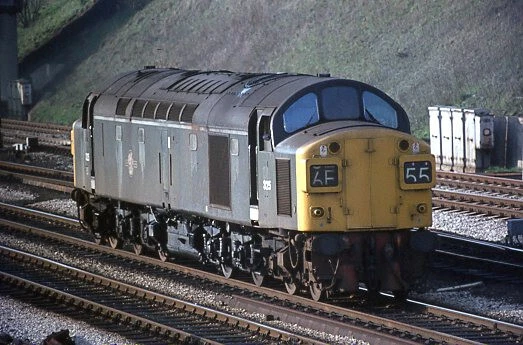 ORIGINAL COLOUR SLIDE of 46037 BR class 46 Peak diesel loco £1.99 ...