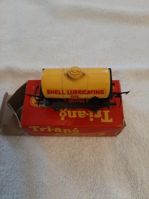 TRIANG HORNBY RAILWAYS OO GAUGE R211 Shell Lubricating Oil Tank Wagon ...