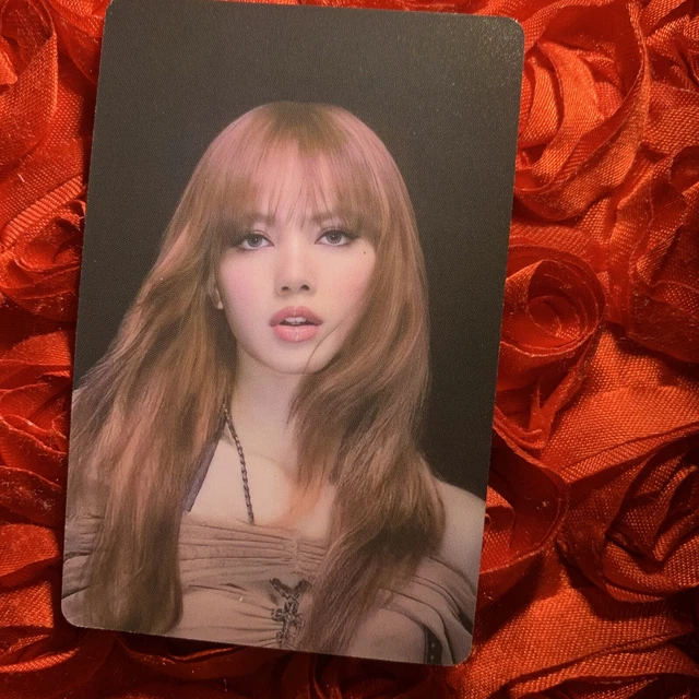LISA BLACKPINK VOGUE RED Edition Celeb K-pop Girl Photo Card LALISA ...