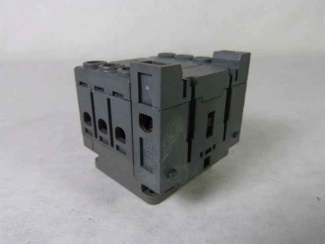 ABB OT32ET3 DISCONNECT Switch 600VAC 3Pole USED $33.79 - PicClick CA