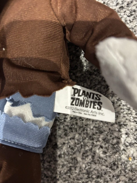 OFFICIAL JAZWARES 2012 Plants Vs Zombies Suit & Tie Zombie Plush Soft ...