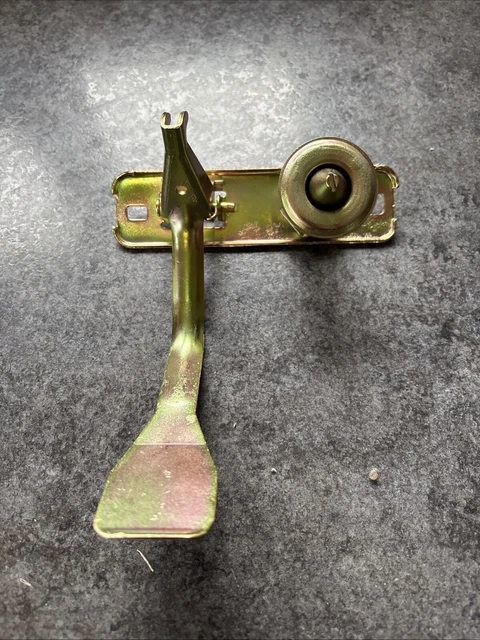 FORD ESCORT RS Turbo Mk4 Bonnet Catch Series 2 S2 Zinc Coated £26.72 ...