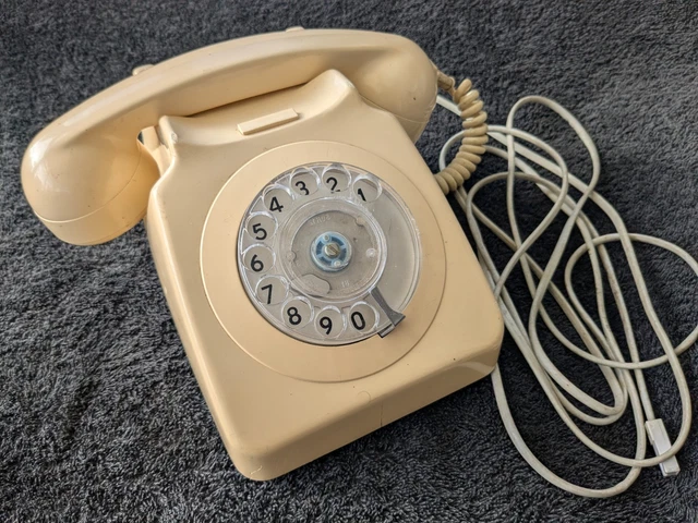 VINTAGE 60/70'S Cream Rotary Dial up Telephone Original. 83/2, in ...