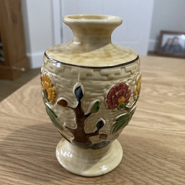 INDIAN TREE HAND painted vase Staffordshire England H.J. Wood USED £1. ...