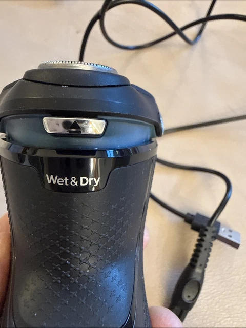 PHILIPS WET & Dry Electric Shaver Series 3000 with Pop-up Trimmer Model ...