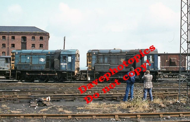 ORIGINAL 35MM Slide Diesel /Steam Train / Engine Railway 08325 & 08562 ...
