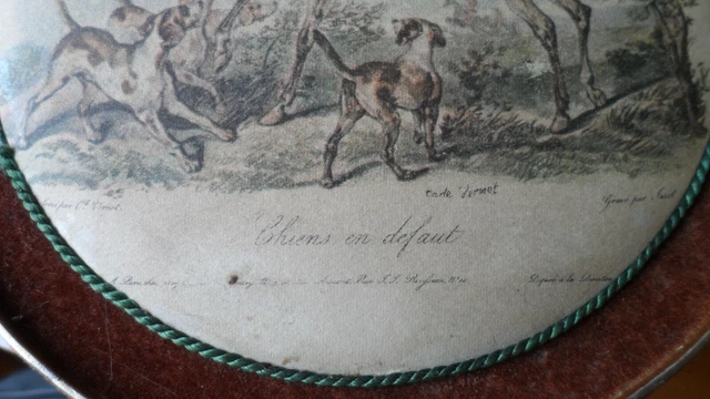 ANCIENNE BOITE EN carton chasse ,chiens en defaut,dessin par Carle ...