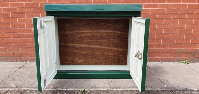 GRP ELECTRIC ENCLOSURE kiosk cabinet meter box F1 W1020 x D310 x H840 £ ...