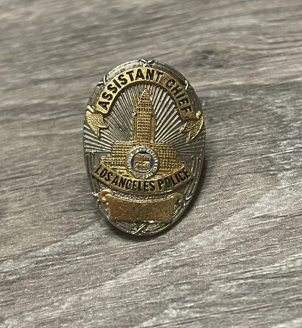 VINTAGE LOS ANGELES California Assistant Chief Police Officer Pin ...