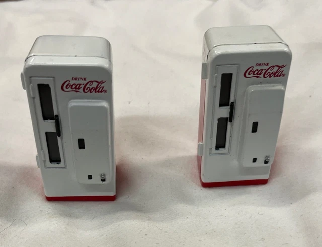 2 DIE CAST Miniature Coca-Cola COKE Vending Pop Machine ERTL 588 $10.00 ...