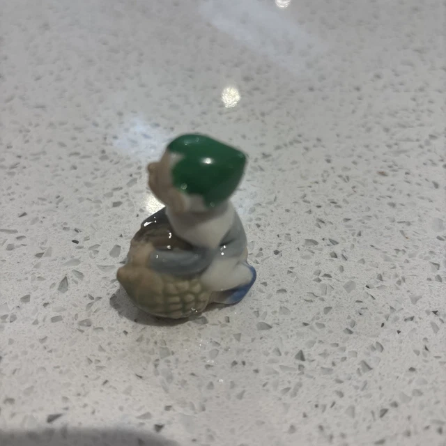 WADE LUCKY FAIRY Folk - Pixie On Acorn (Green Hat) 1956-60's £16.15 ...