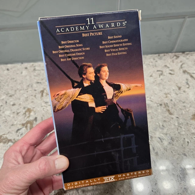TITANIC VHS MOVIE 1997 James Cameron DiCaprio Kate Epic Academy Awards ...