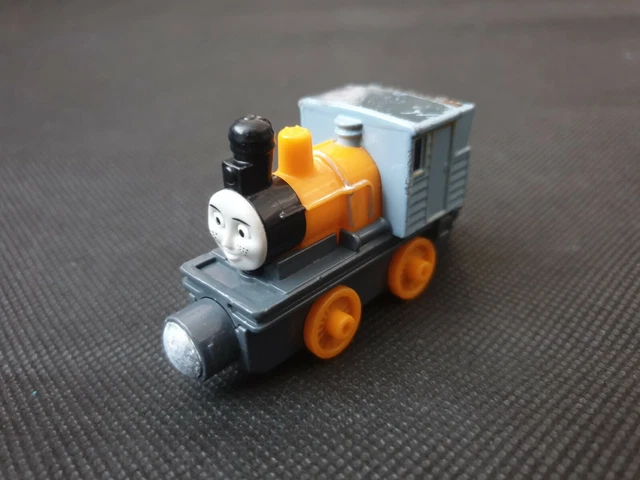 THOMAS THE TANK Engine Take and Play Dash by Mattel 2013 £8.99 ...