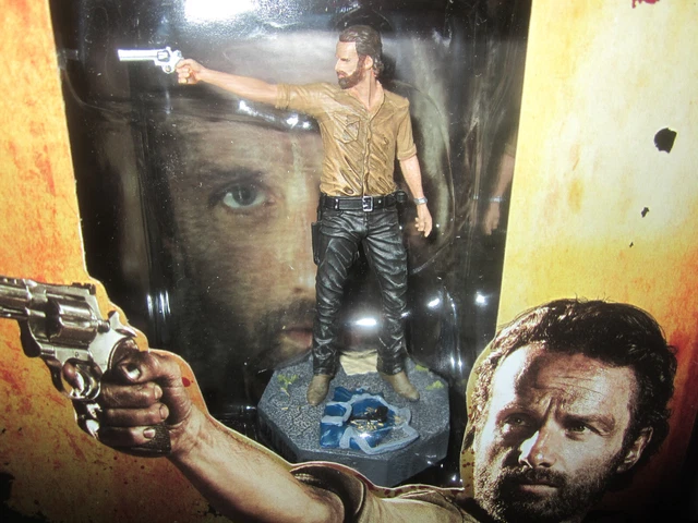RICK GRIMES THE Walking Dead AMC TV SERIES Eaglemoss Collector Gun ...