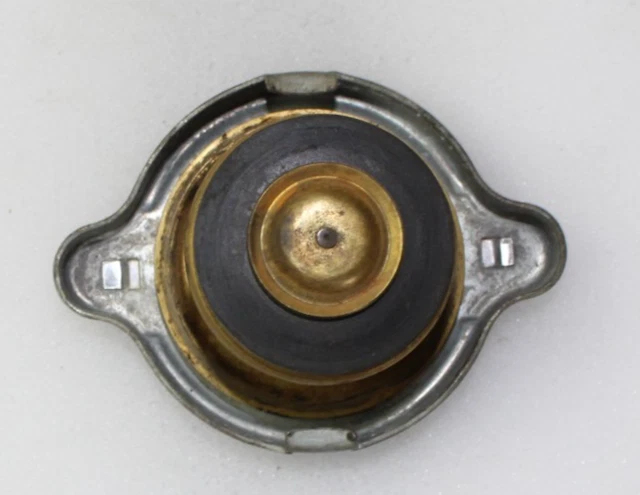 NOS STANT 7 LBS. PRESSURE EVRSEAL MODEL R-6 radiator pressure cap $23. ...