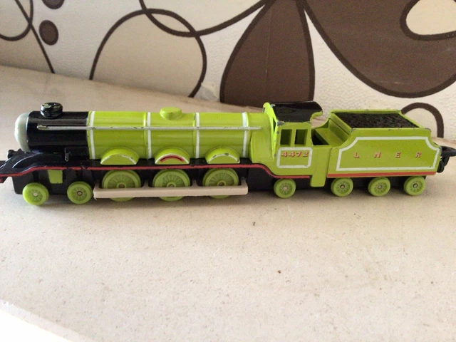 THOMAS THE TANK Engine & Friends Ertl LNER 4472 Flying Scotsman 2001 ...