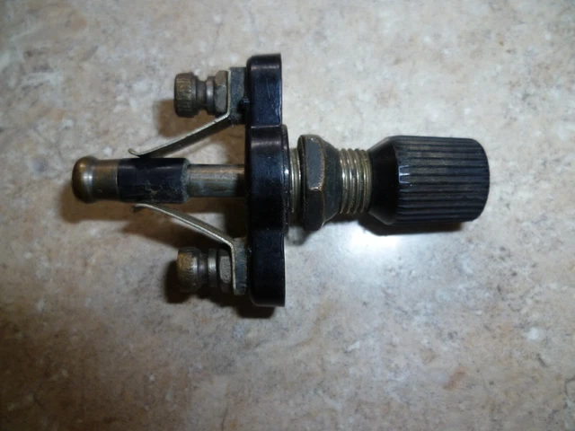 CLASSIC VINTAGE CAR bakelite dashboard push/pull switch £10.00 ...