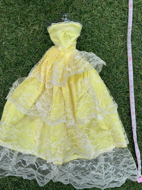 PRETTY-BARBIE DOLL SIZED Accessory/Cloth@@A Dress +A Shoes+A Veil@Good ...