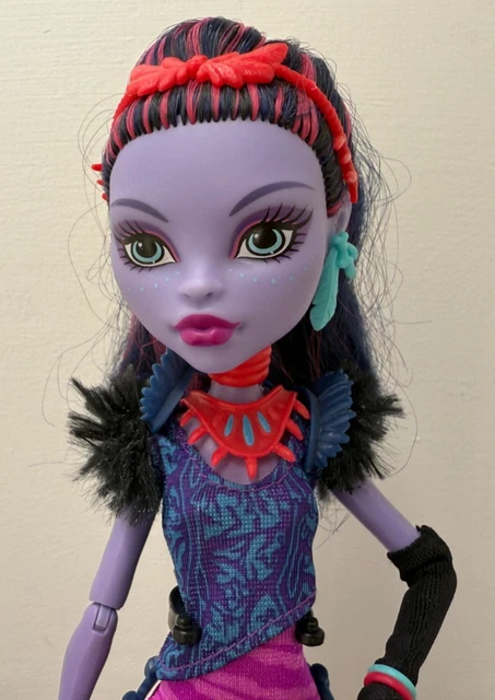 MONSTER HIGH ☆Original / Signature Jane Boolittle Doll & Pet Sloth $68. ...