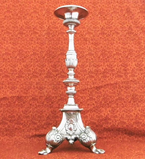 GRAND BOUGEOIR PIQUE cierge, métal argenté poinçonné époque XIXème. H ...