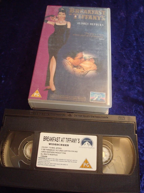 VHS.BREAKFAST AT TIFFANY'S.AUDREY Hepburn.george Peppard.roony.uk Pal ...