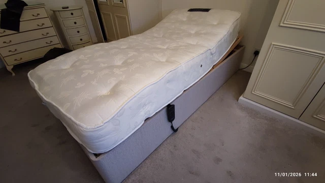 ELECTRIC ADJUSTABLE BED £103.66 - PicClick UK
