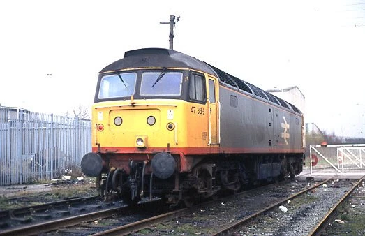 ORIGINAL COLOUR SLIDE of 47339 BR class 47 diesel loco £1.45 - PicClick UK