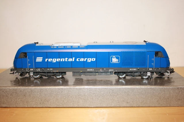 ROCO ART: 62834 Typ ER20 der Siemens AG, BR 253015-8 der Press ,OKT ...