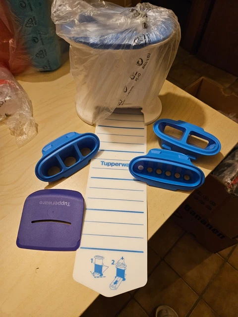TUPPERWARE MULTIPRESSE ROT Presswerk Gnocchi Kroketten D203 Tupper ...