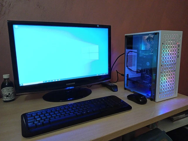 PC DESKTOP MONITOR Altoparlanti M/K EUR 199,00 - PicClick IT