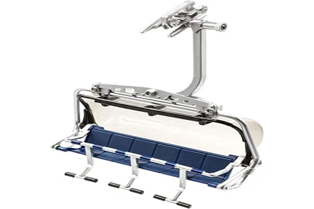 JAEGERNDORFER JAEGERNDORFERJC86250 6 Seater Armchair, 1:32 Scale, Blue ...