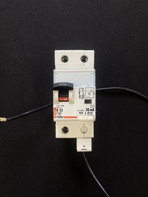 LEGRAND TENBY RB632 Double Pole Rcbo ,32 Amp,B Type,30ma.type Ac ...