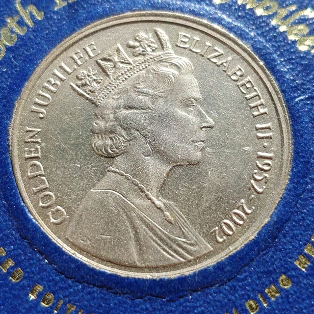 QUEEN ELIZABETH II Golden Jubilee Medal Coin Gold Colour 1952-2002 £9. ...