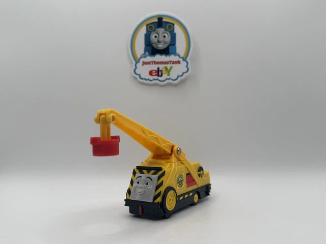 THOMAS AND FRIENDS Trackmaster 2009 Kevin Working With New Coupler Read ...