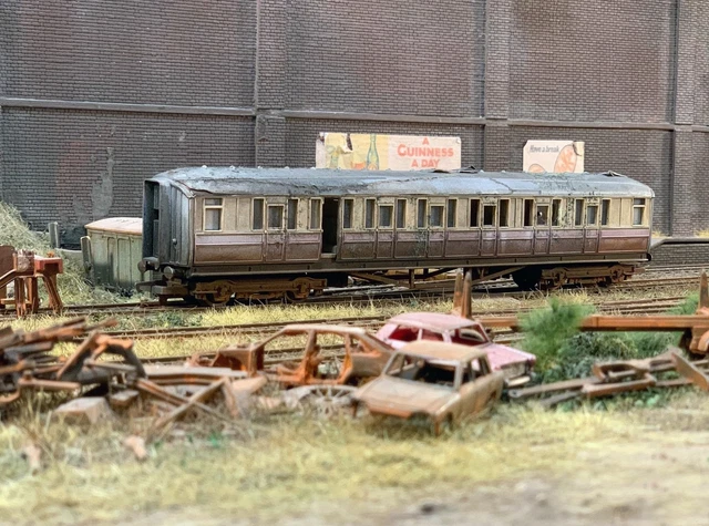 OO GAUGE COACH: Abandoned British Railways Gresley, heavily weathered ...