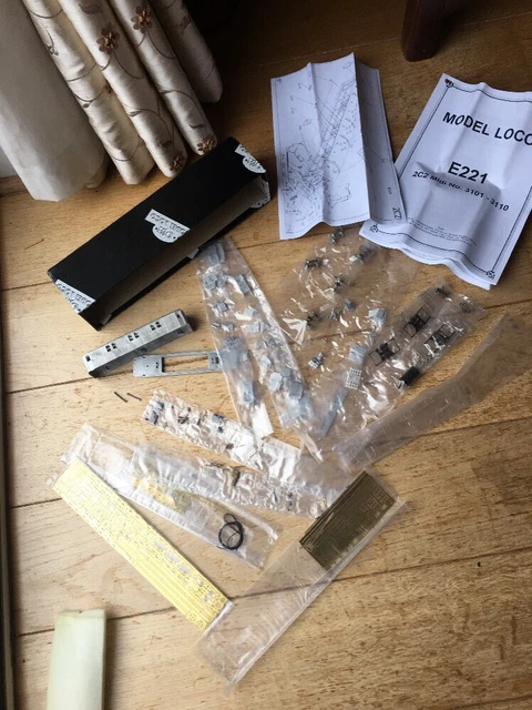 DJH MODEL LOCO E221 Kit HO 2C2 Midi No. 3101-3110 Echelle EUR 259,82 ...