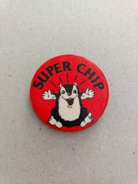 SUPER CHIP BOOK Club 1980's Vintage 4cm Pin Badge £0.99 - PicClick UK