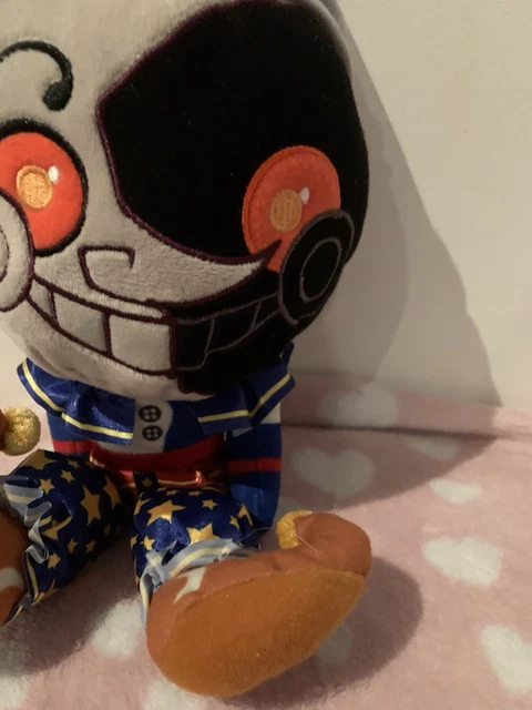 FNAF FIVE NIGHTS at freddys security breach funko moon 2023 plushie £8. ...