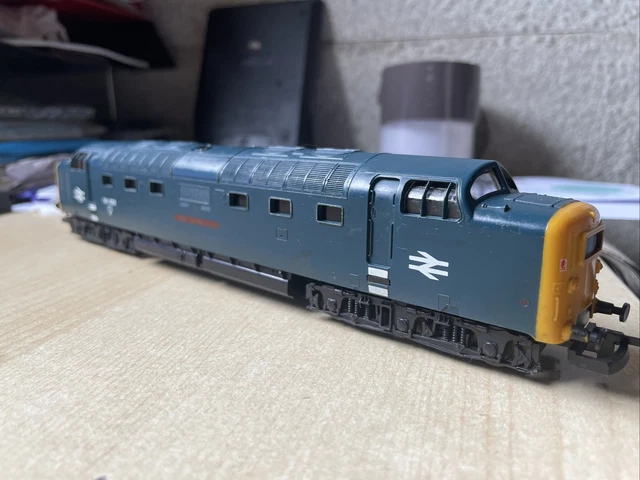 LIMA CLASS 55 022 Deltic “Royal Scots Grey” In BR Blue OO Gauge EUR 18 ...