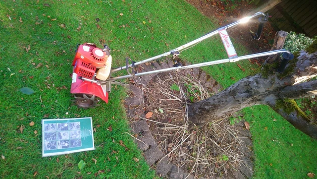 MANTIS PETROL TWO Stroke Mini Tiller £195.00 - PicClick UK