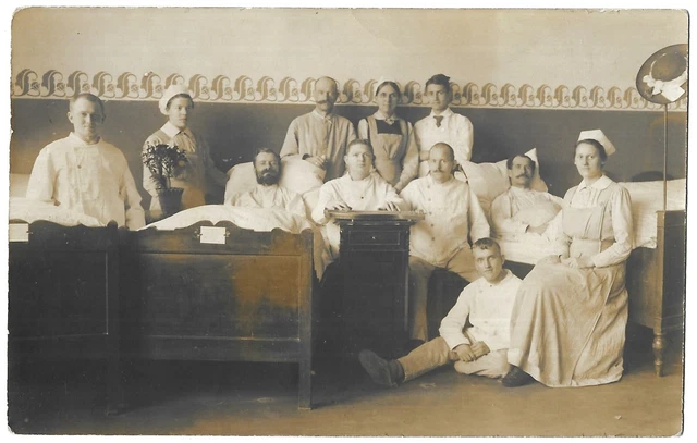 WW1 PHOTO POSTCARD Military Hospital Ward German Soldiers Nurses Doctor ...