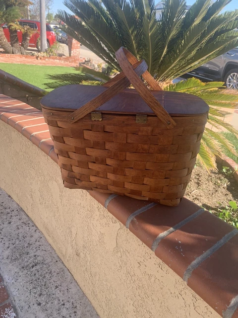 VINTAGE RUSTIC PICNIC Basket Woven WOODEN WOOD WICKER HINGED LID LARGE ...